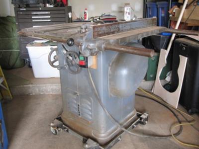 Vintage Delta Unisaw - Chicago | Old Woodworking Machines