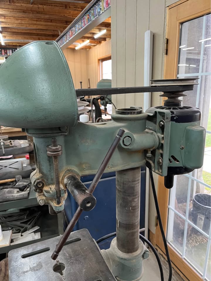 Delta DP-220 14" Drill Press – History, Restoration, and Collectors ...