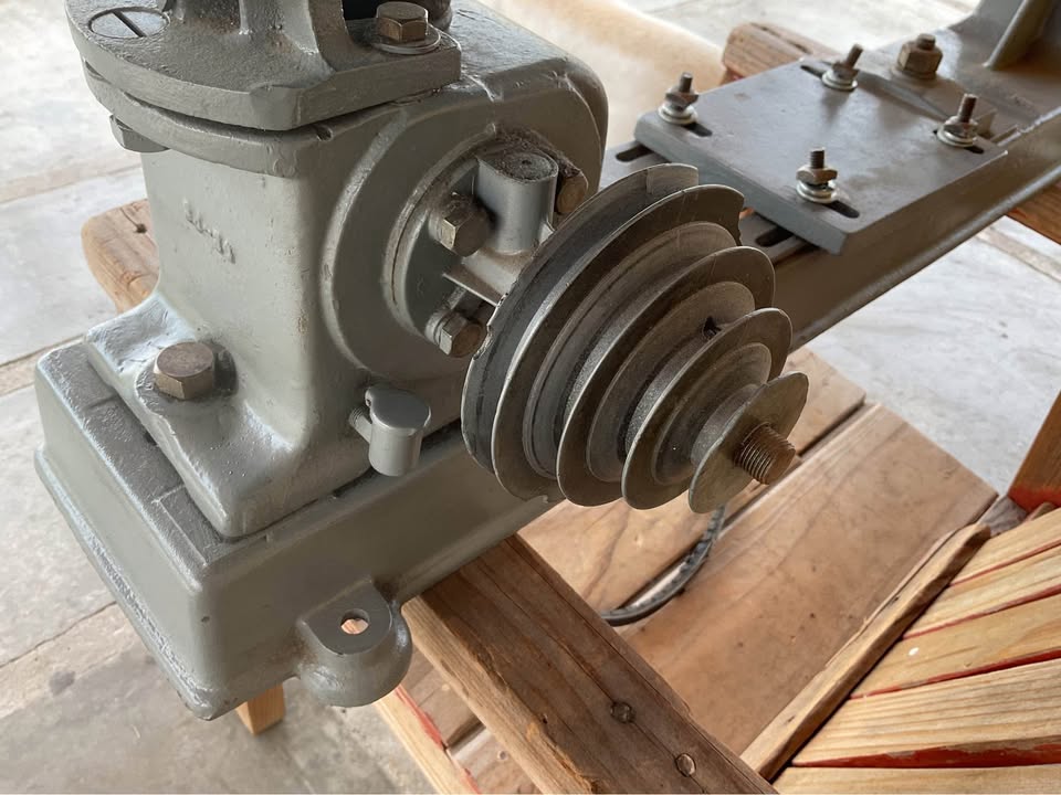 Walker Turner Scroll Saw | Old Woodworking Machines