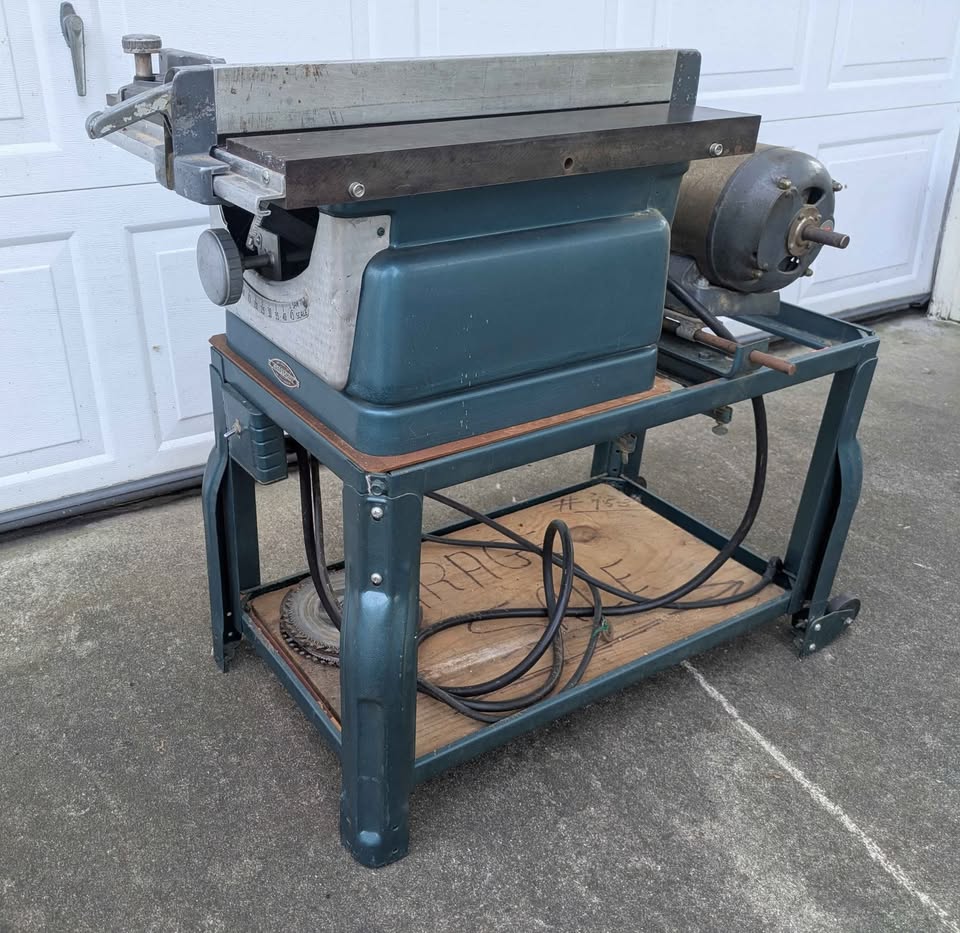 Older Craftsman Table Saw